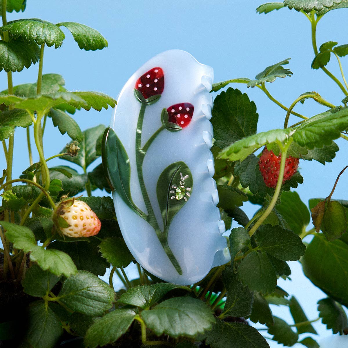 WINONA IRENE - Forest Berry Claw – Findings Market